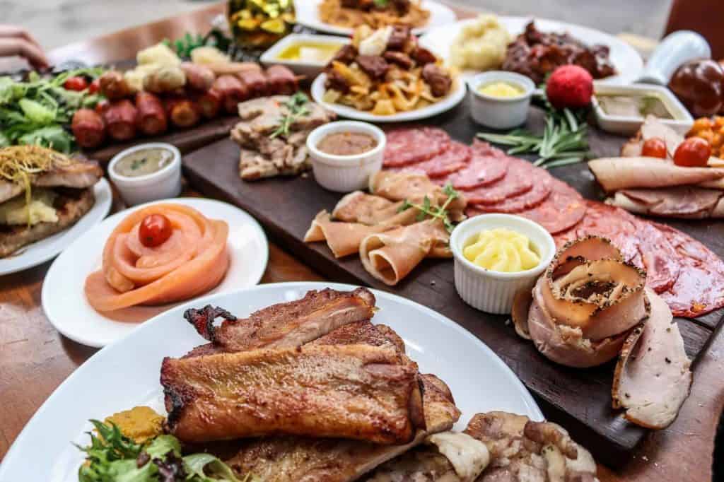 El Cerdo Sunday Brunch Buffet - DiineOut